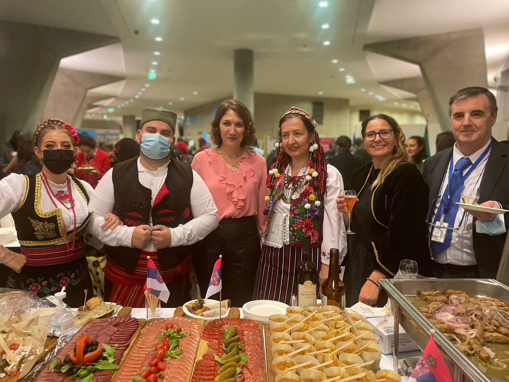 UNESCO Paris: Serbian "kolo" dance at the celebration of 50 years of ...