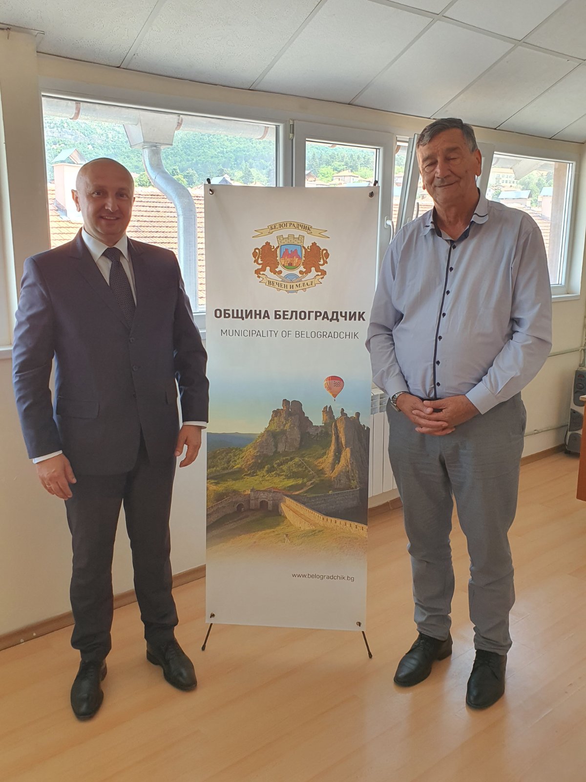 Sofia: Ambassador Jović met with Mayor of the Municipality of ...